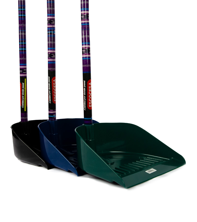 Pala Plástica para Basura C/Palo de Madera Escocesa. | PRONISA